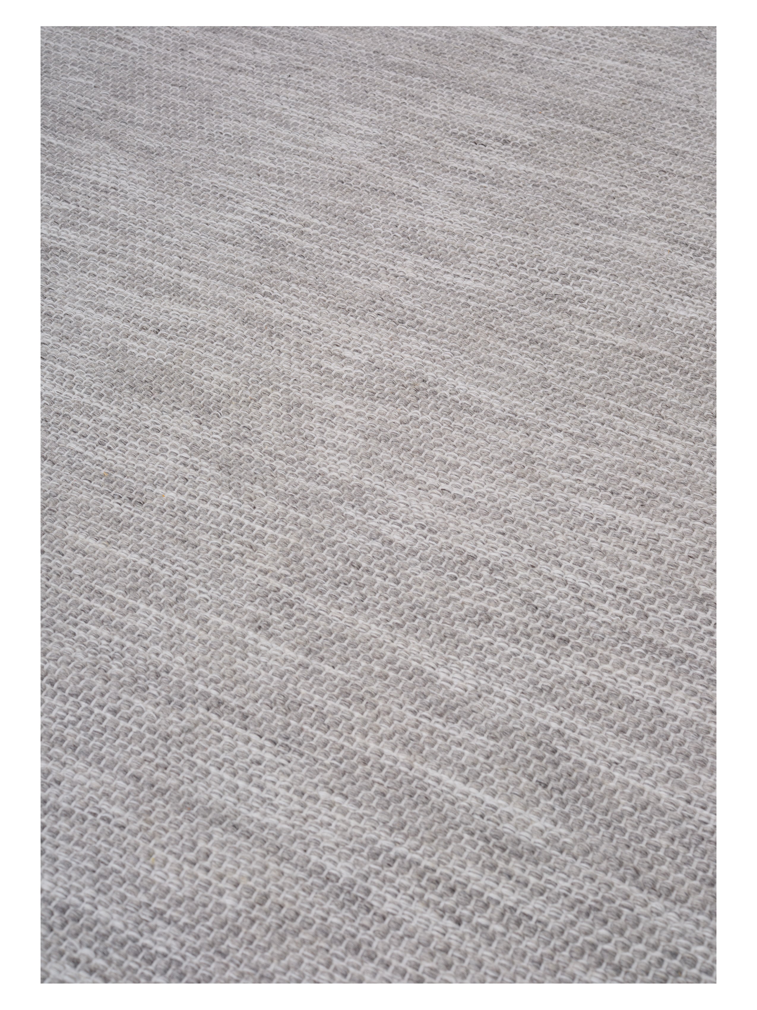 Adonic Mist – Linie Design