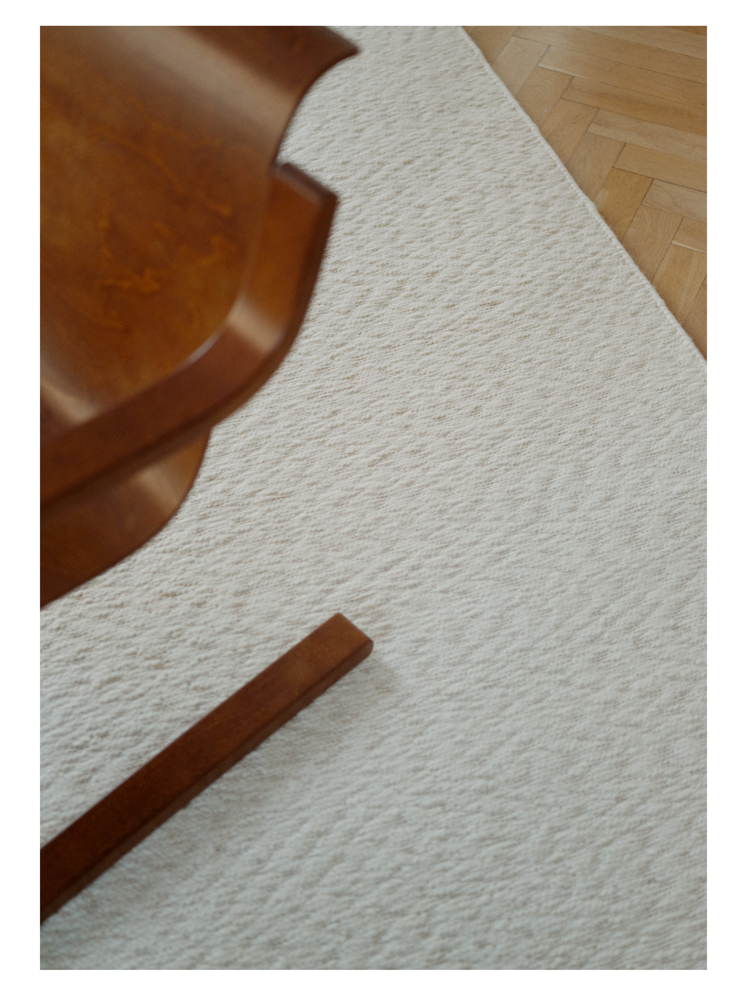 Blonde Maze – Linie Design